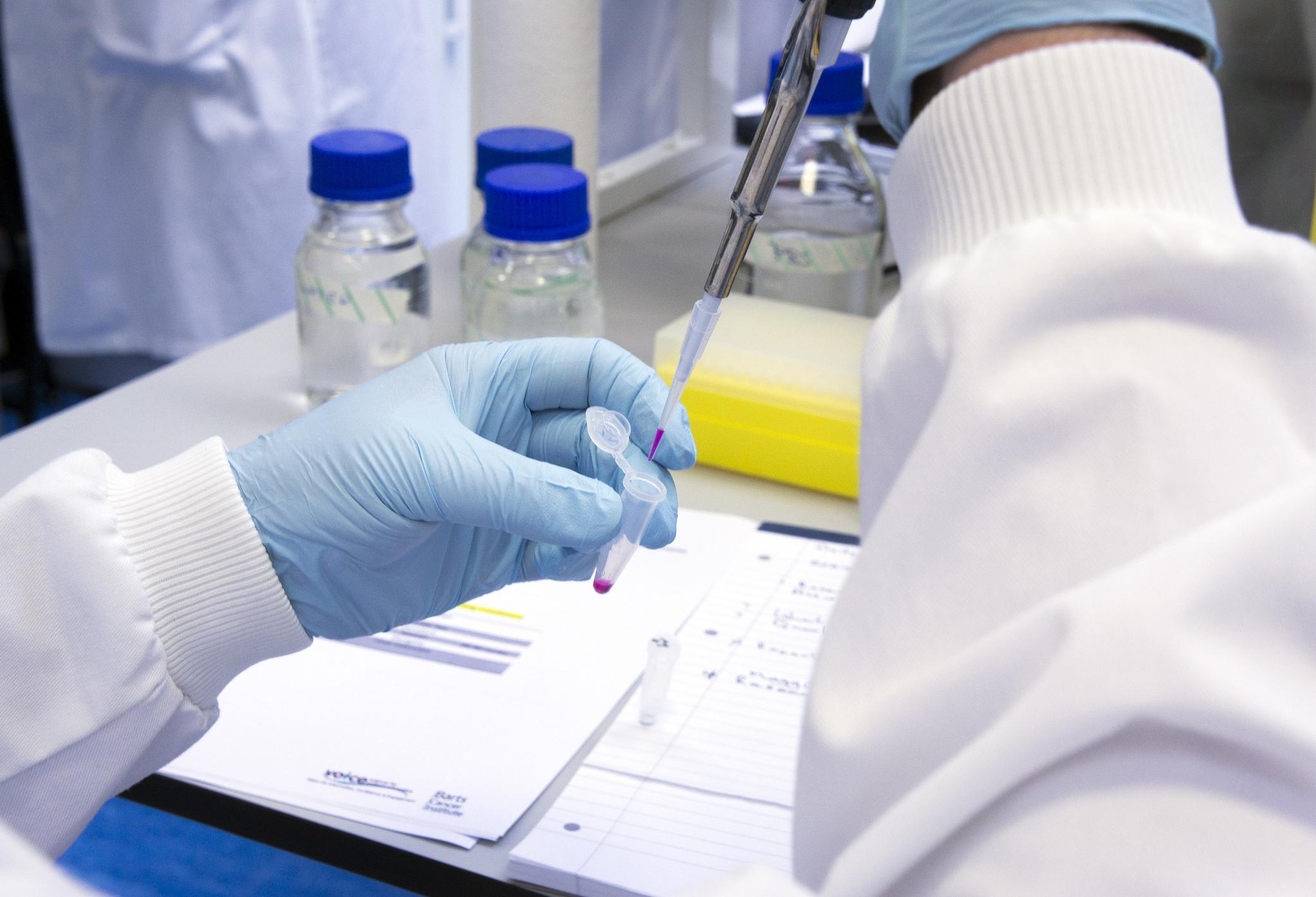 Self-sampling test detects cervical pre-cancer - Barts Cancer Institute ...