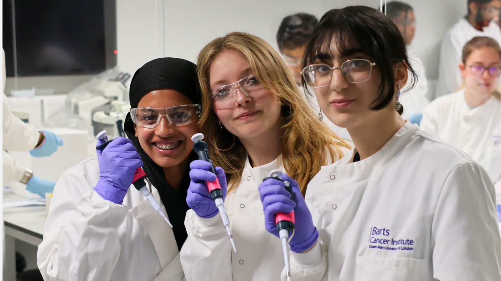 Aspiring young scientists explore cancer research at the BCI and beyond